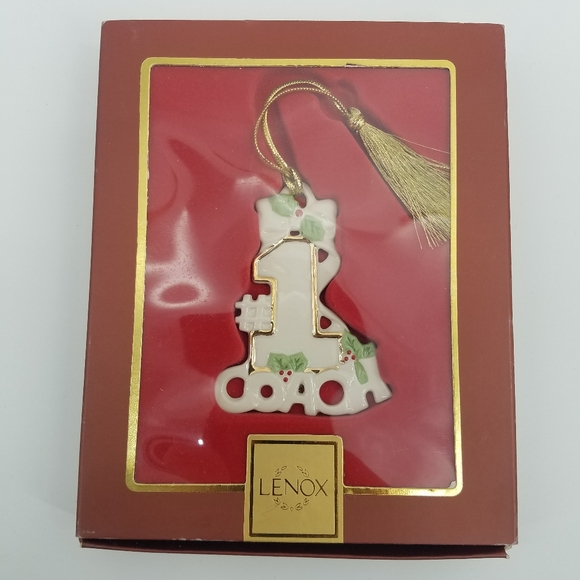 Lenox coach | Holiday | Coach Ornament Collectable Coach Porcelain ...